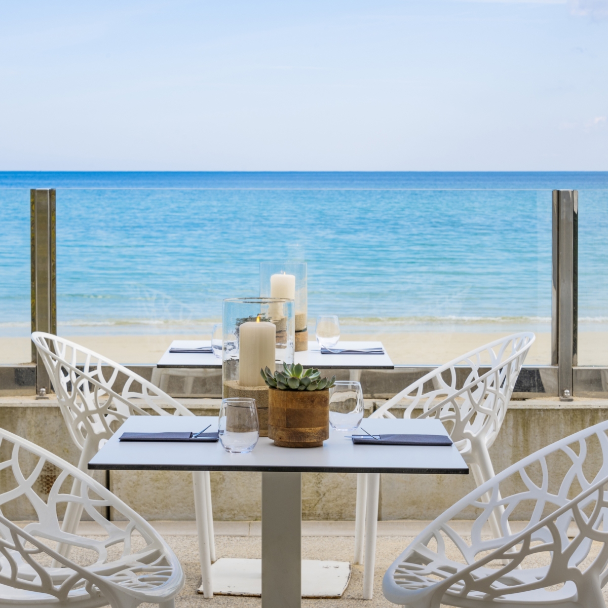 The Beach Club Restaurant | Carbis Bay Estate