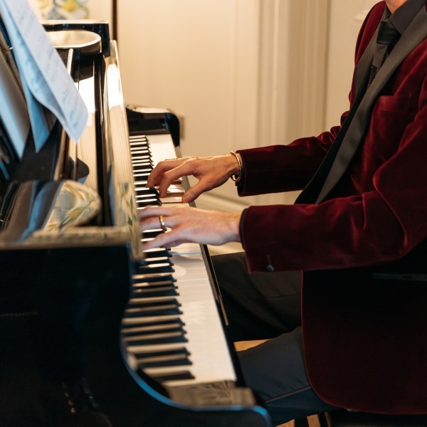 Mother's Day Lunch in The Orangery | Carbis Bay Estate